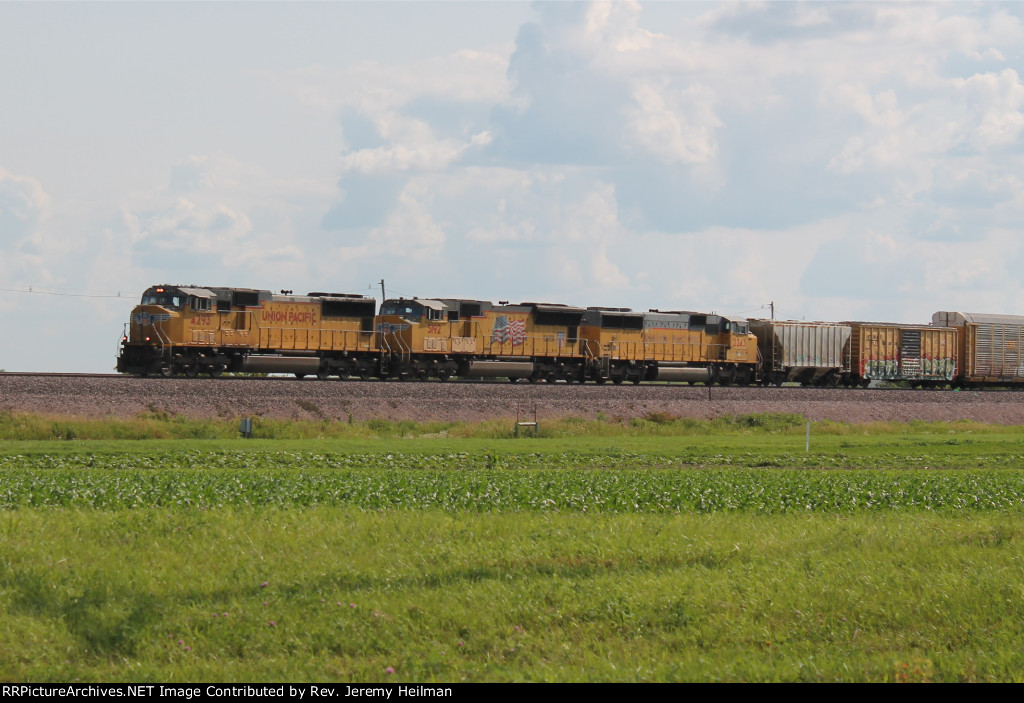 UP 4293 & others (1)